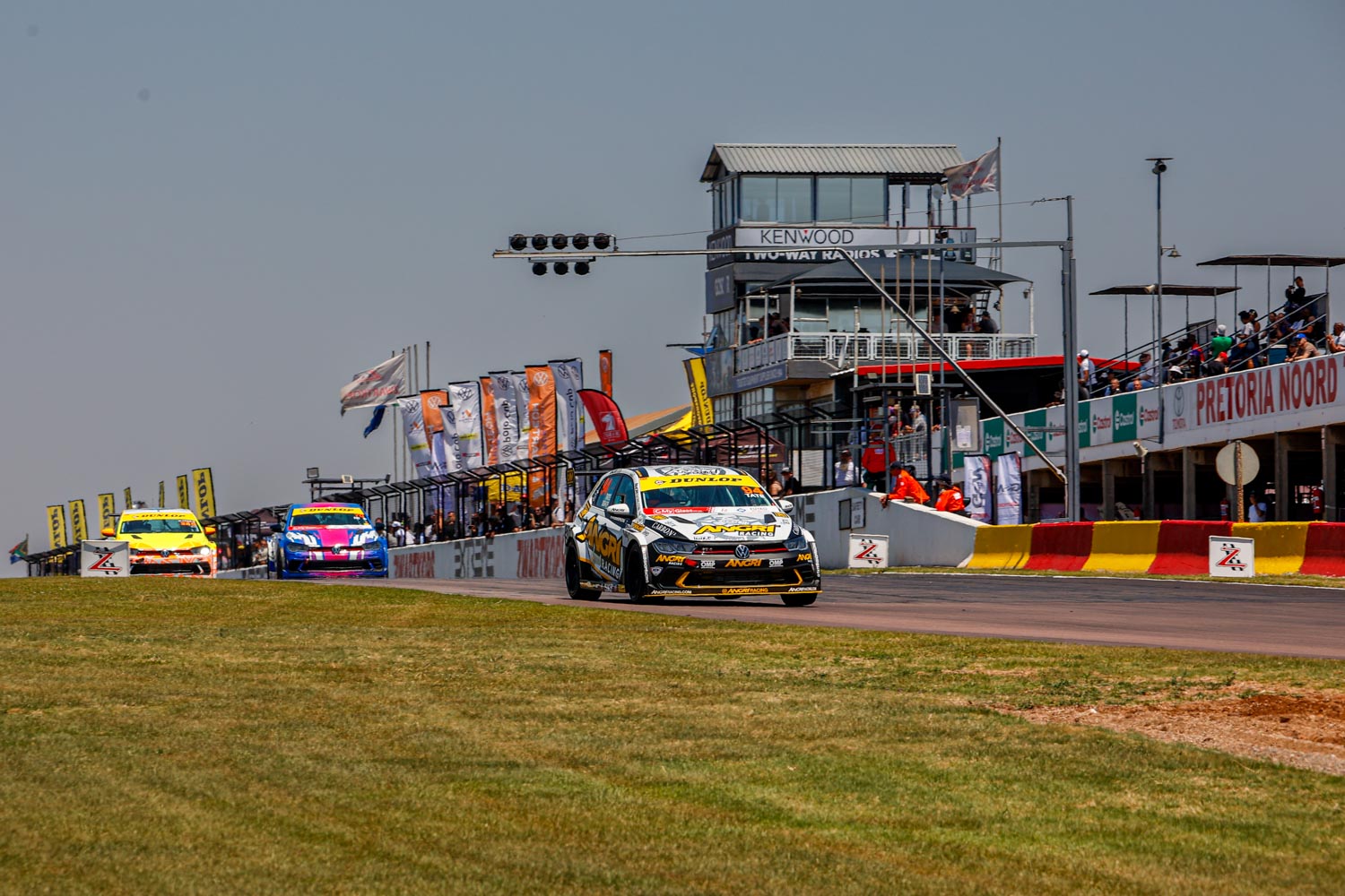 Spectacular Zwartkops race day sees 2025 Extreme Festival Presented By ...